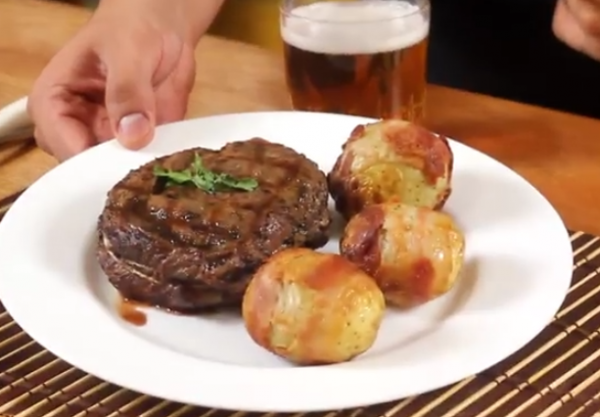 Receita de Contra Filet Com Batatas Assadas (Prime Rib With Potatoes ...